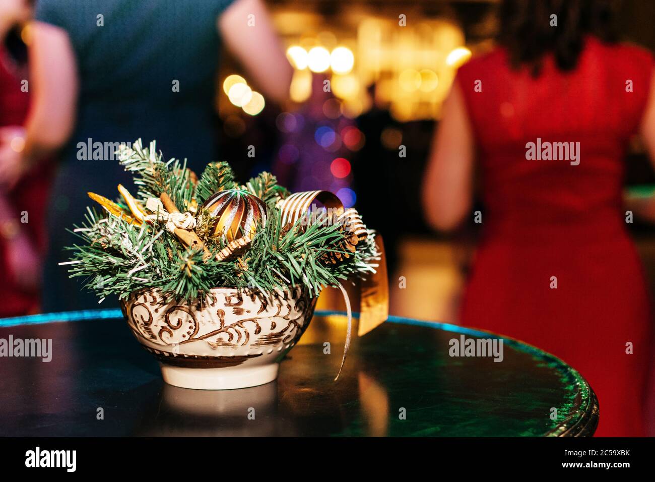 Table dancing club hi-res stock photography and images - Alamy