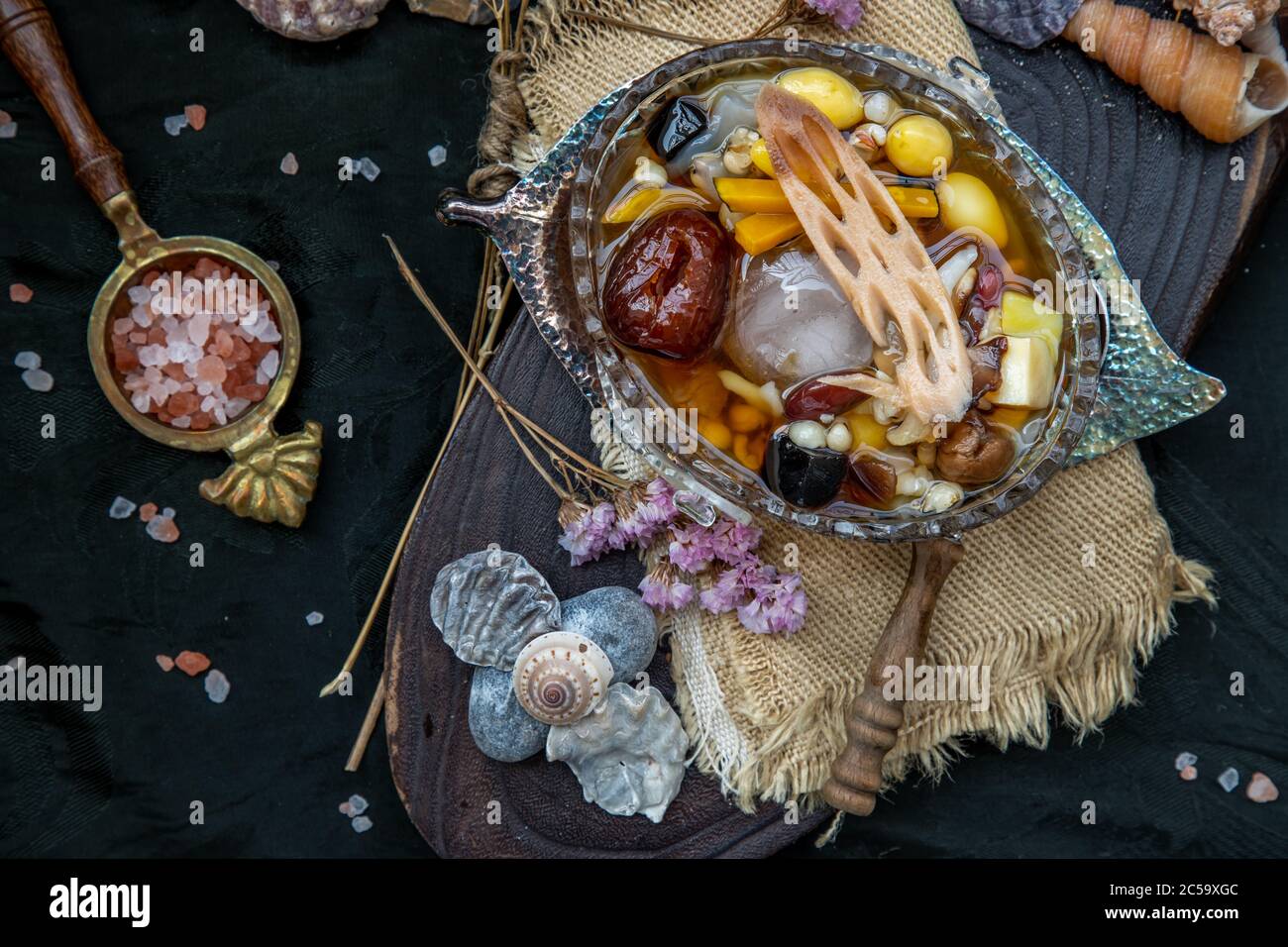 Sweet dessert : kind of Chinese dessert with boil sugar syrup is ...