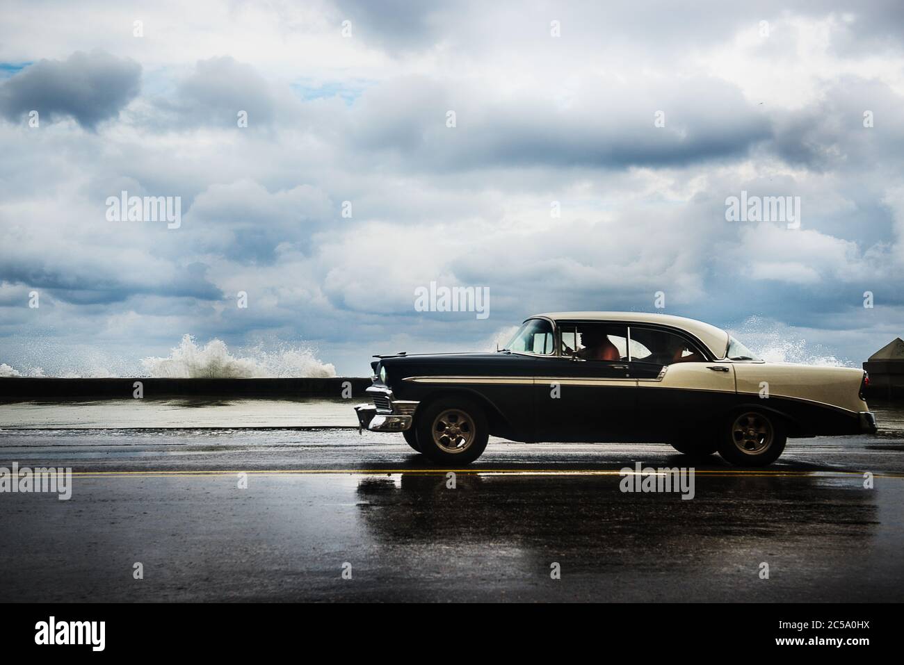 1950s car hi-res stock photography and images - Alamy