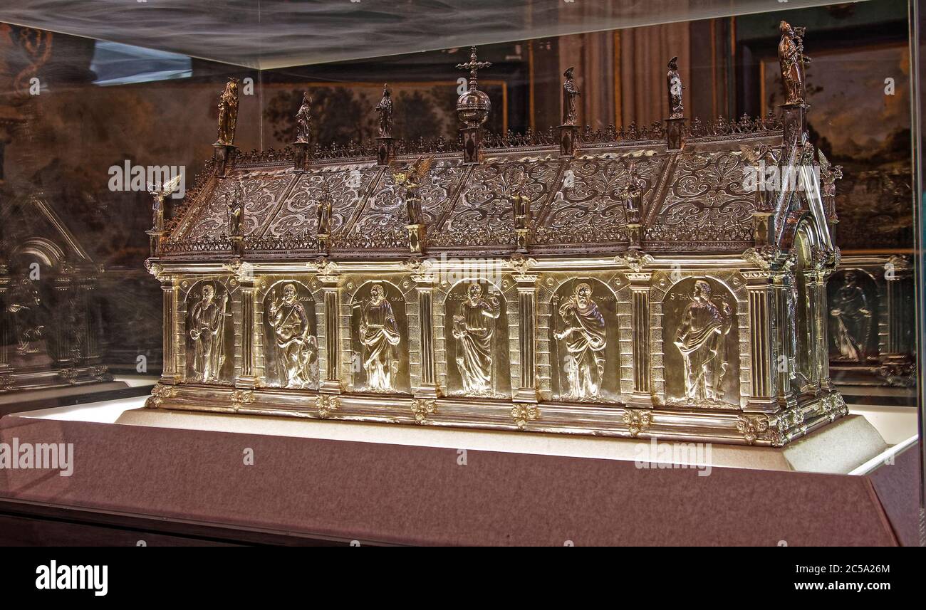 St eligius hi-res stock photography and images - Alamy