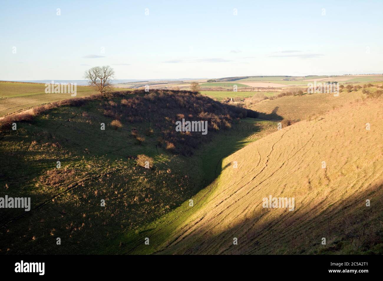 The valley of Deep Dale in the Yorkshire Wolds, UK Stock Photo - Alamy