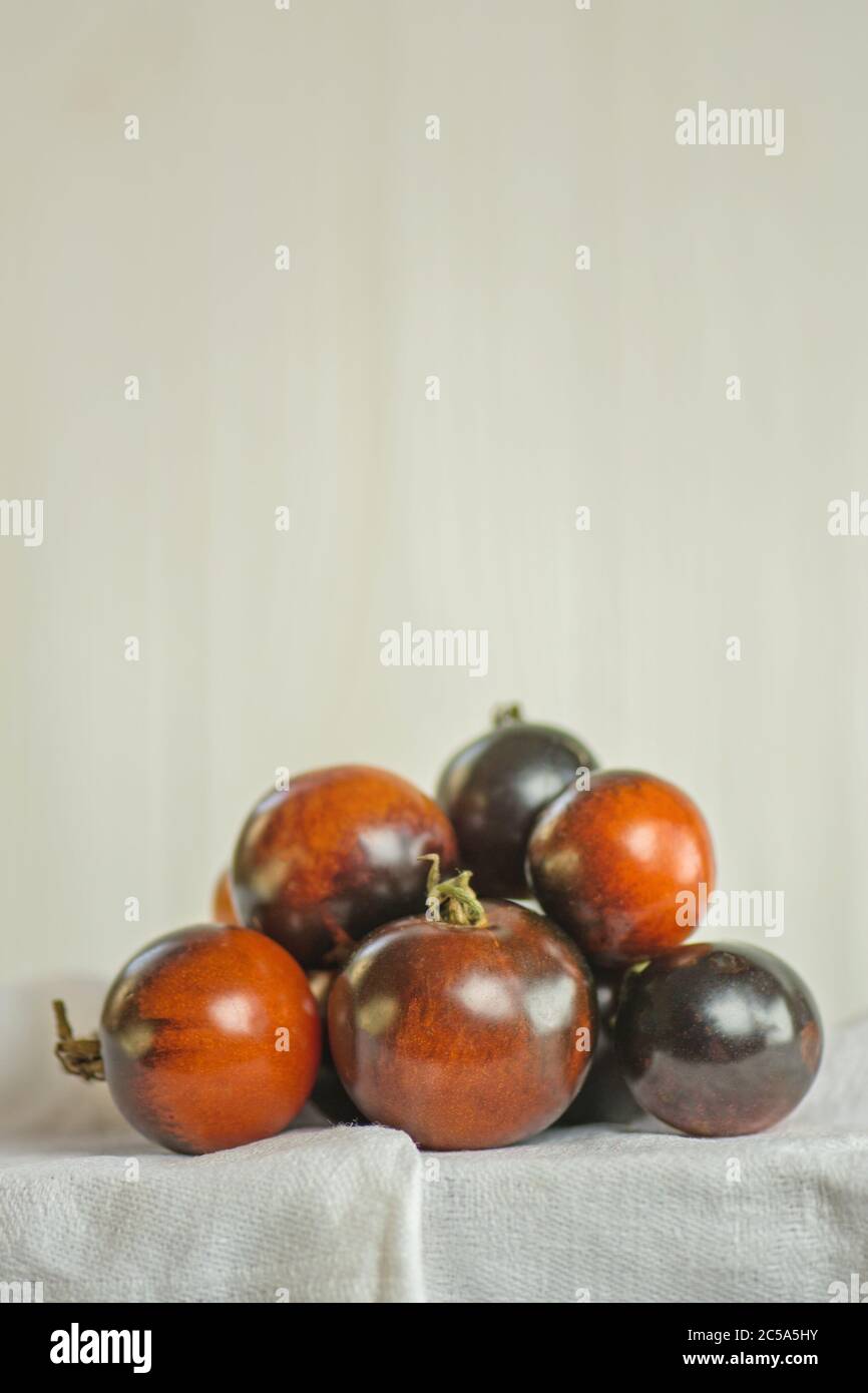 Bosque blue tomatoes hi-res stock photography and images - Alamy