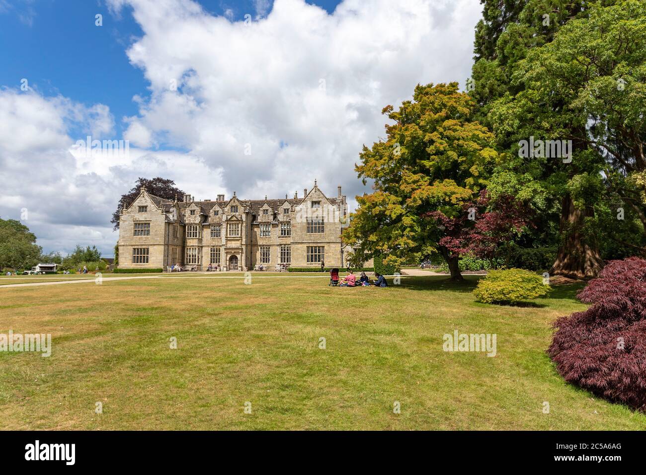 Wakehurst Place High Resolution Stock Photography and Images - Alamy