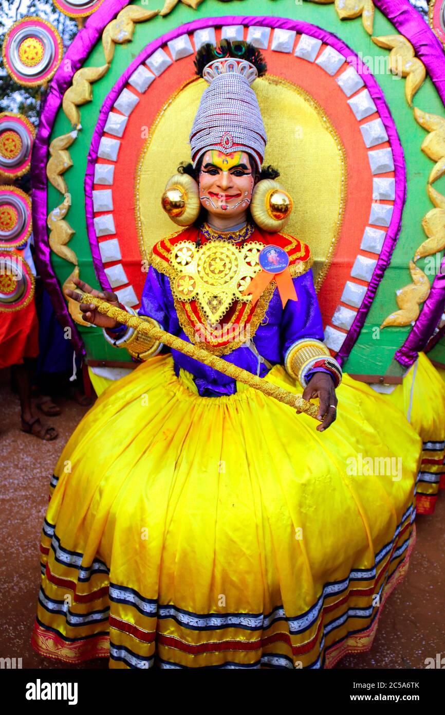 festivals in india,festivals kerala,dance forms kerala,kathakali ...