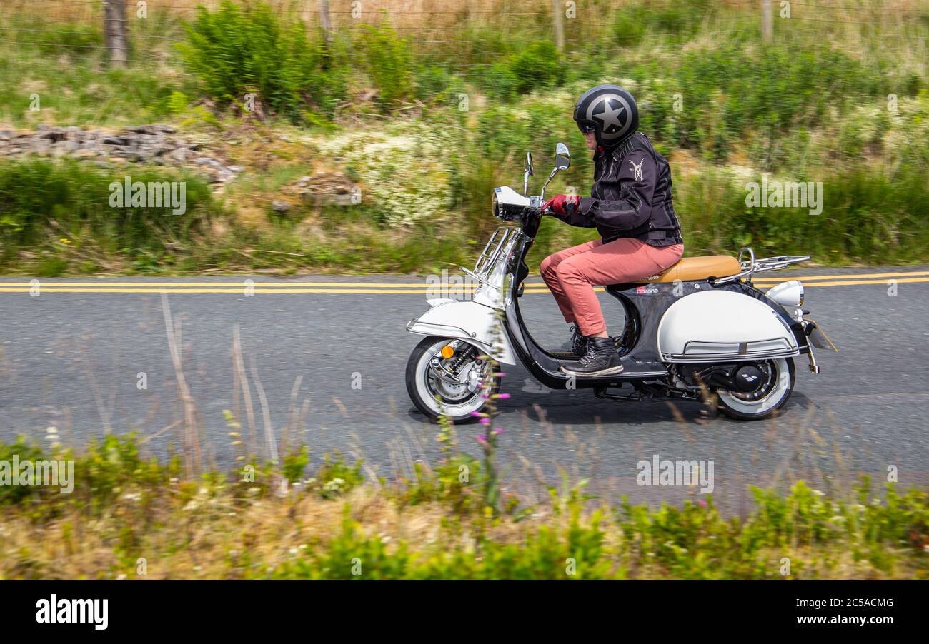 2020 Silver Lexmoto Milano 125cc Scooter Stock Photo - Alamy