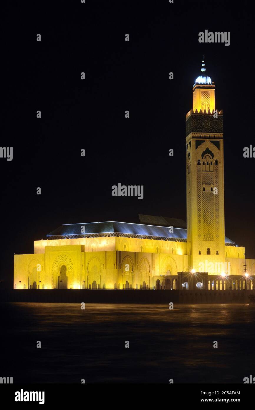 Hassan ii mosque casablanca hi-res stock photography and images - Alamy