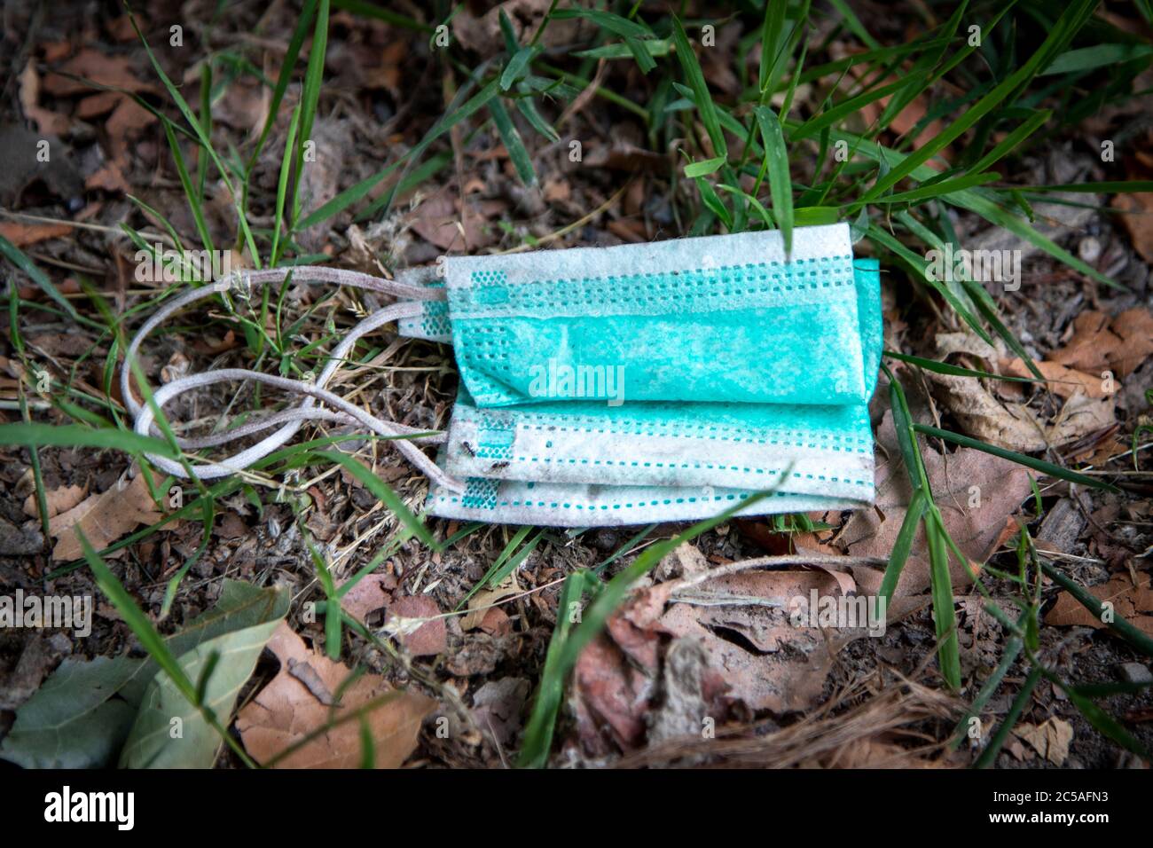 Mouth masks hi-res stock photography and images - Alamy