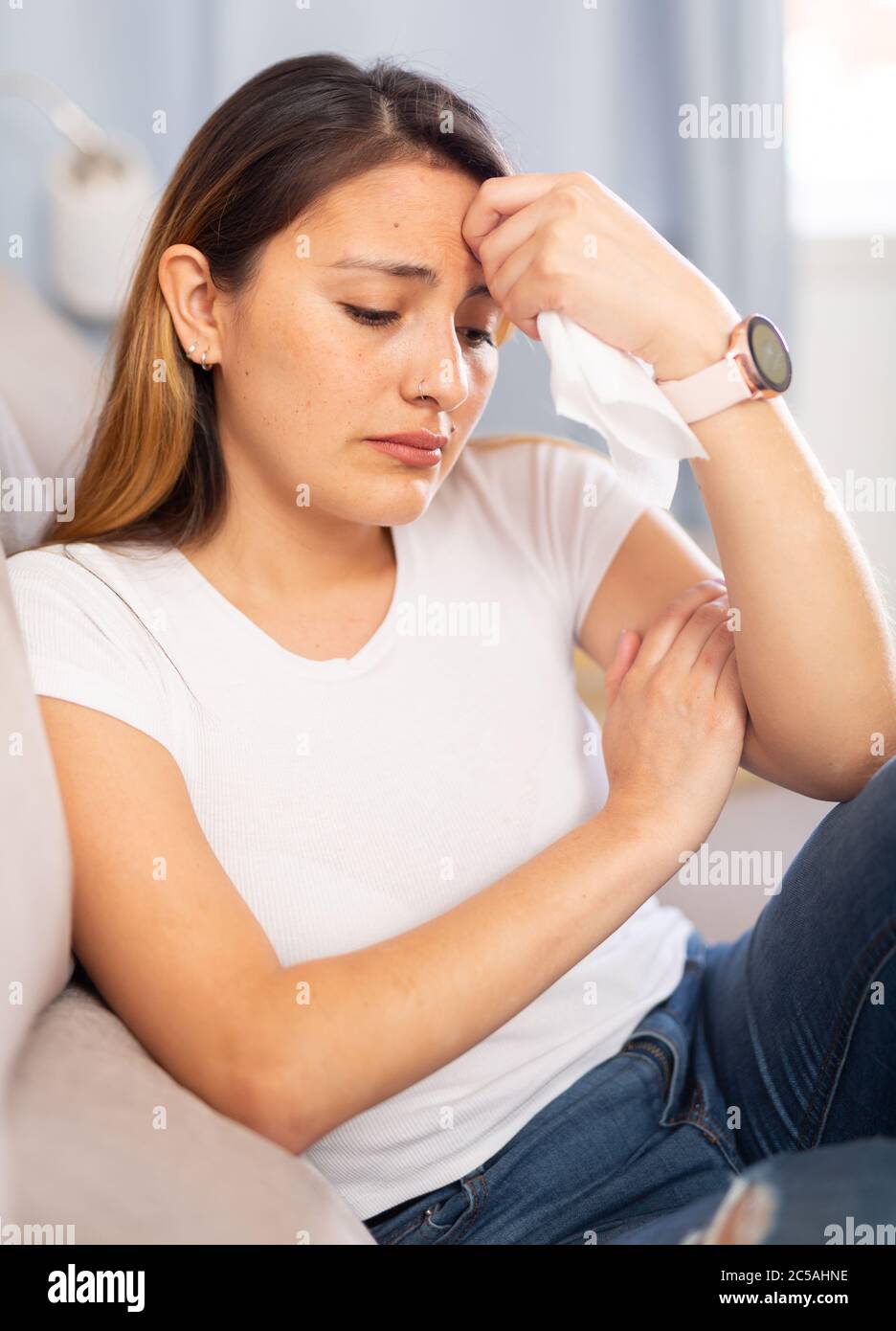 Woman who crying thinking hi-res stock photography and images - Alamy