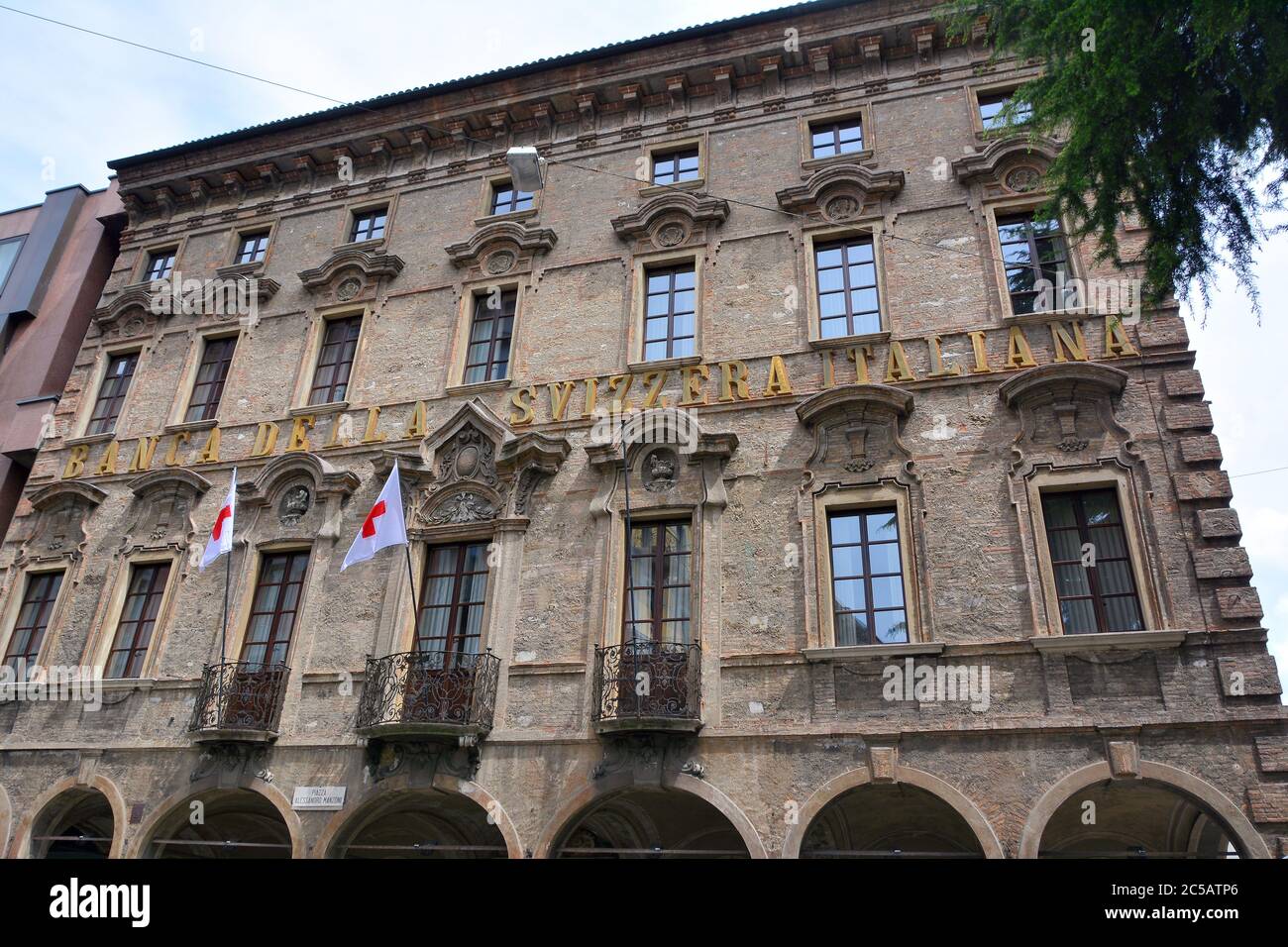 Lugano bank switzerland hi-res stock photography and images - Alamy