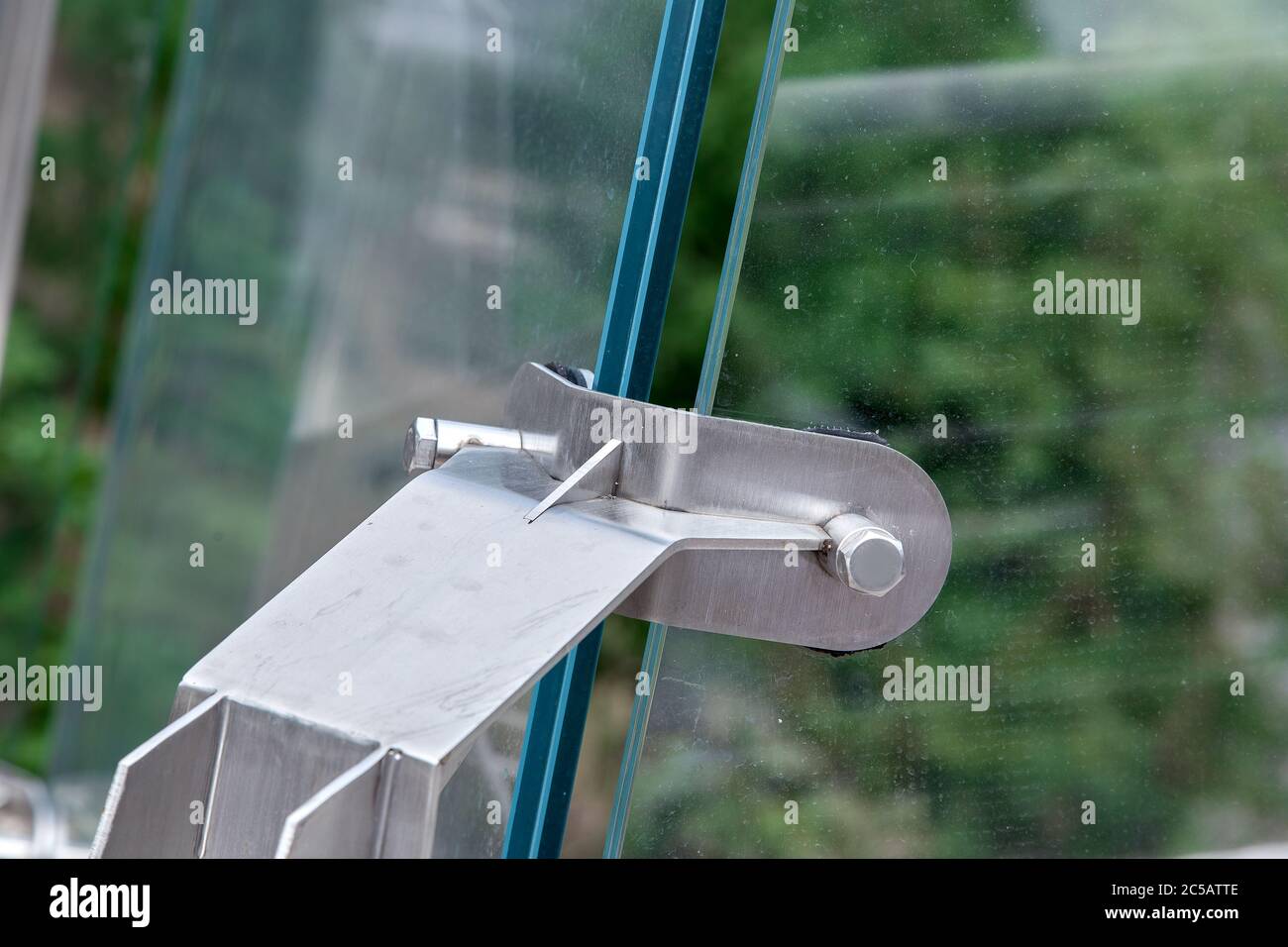 Glass bridge angle of glass system connectors construction detail over ...