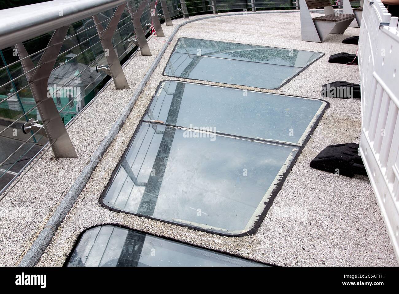 Glass inserts hi-res stock photography and images - Alamy