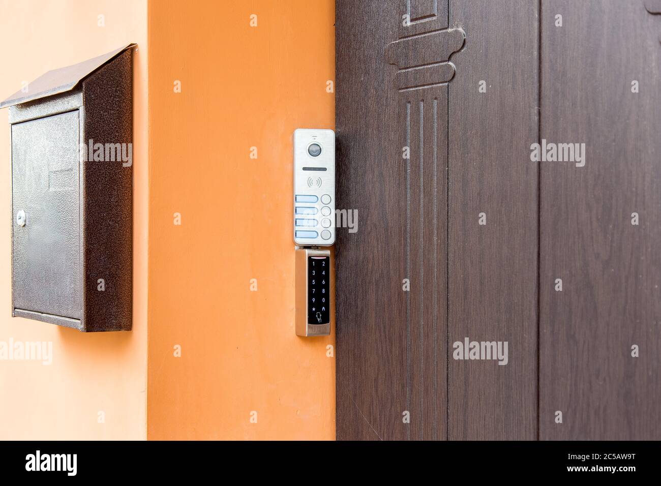 intercom with doorbell buttons and video call and card reader for ...