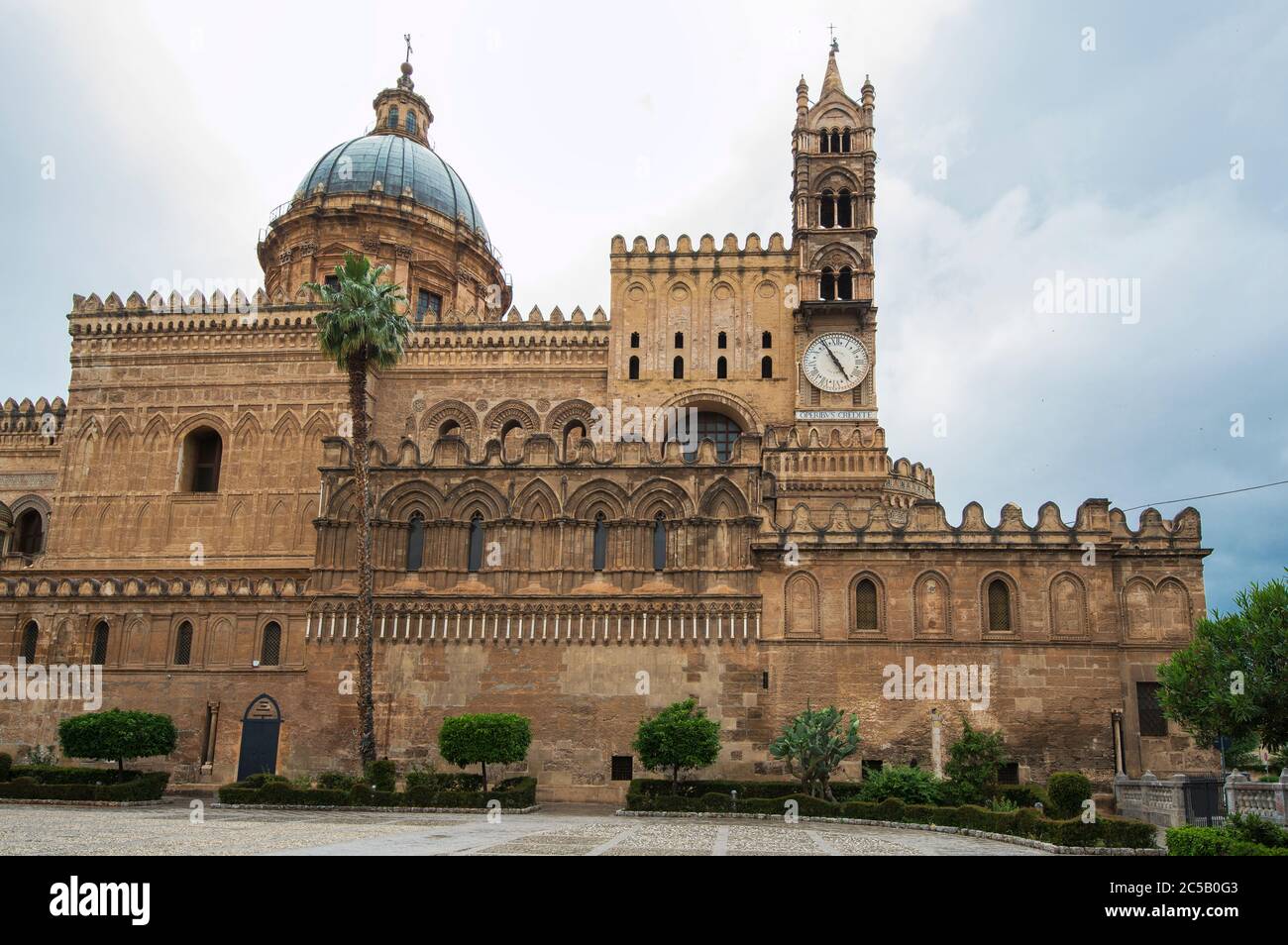 Famous Monuments In Sicily