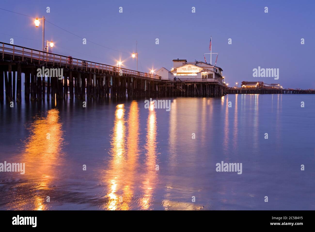 Stearns Wharf, Santa Barbara Harbor, California, USA Stock Photo - Alamy