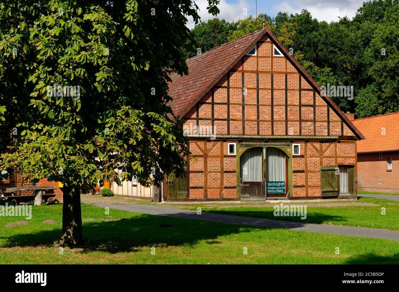 Rundling village Lübeln in the Wendland: half-timbered house, Lüchow ...