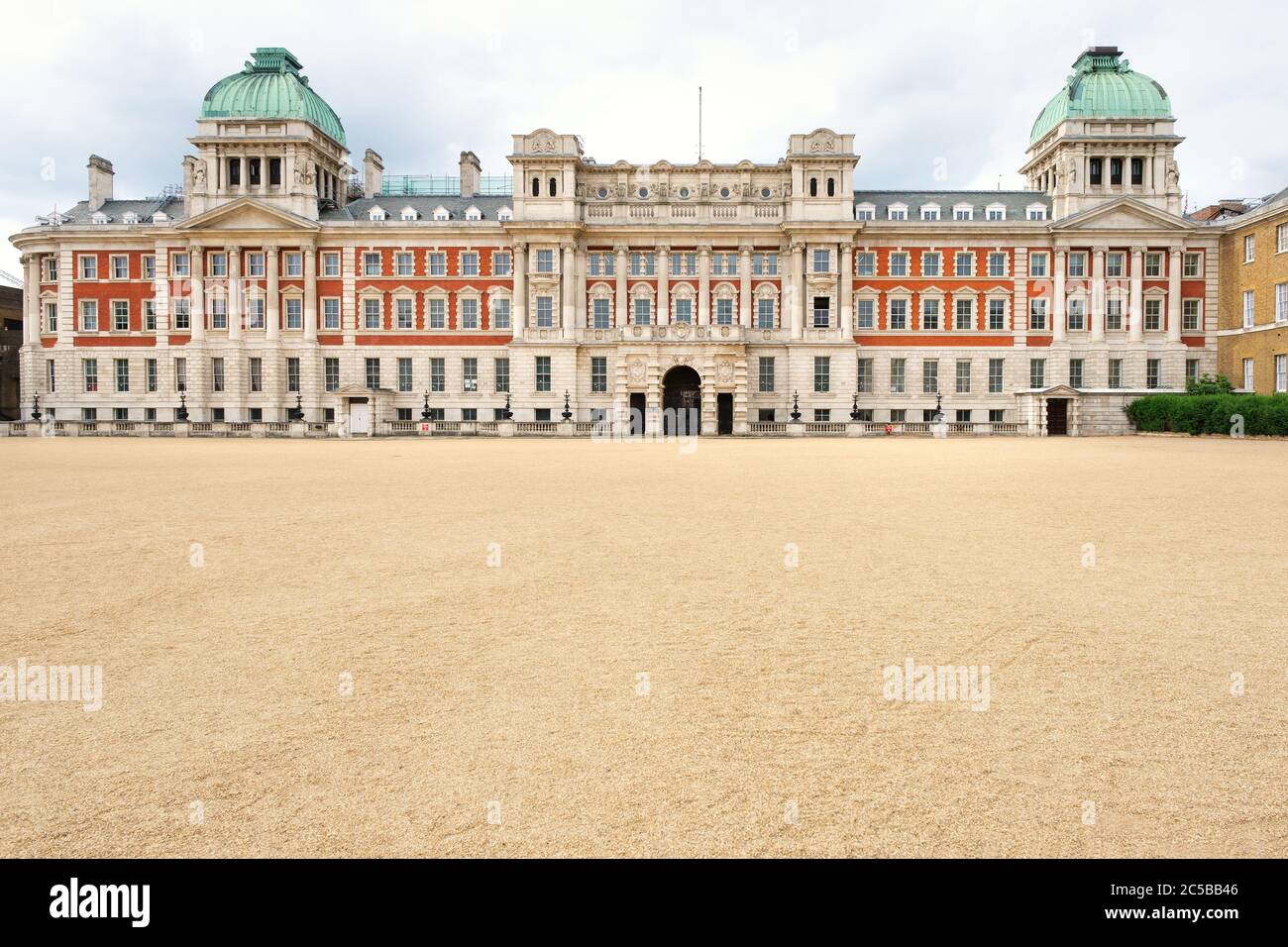 Parade ground of royal palace hi-res stock photography and images - Alamy