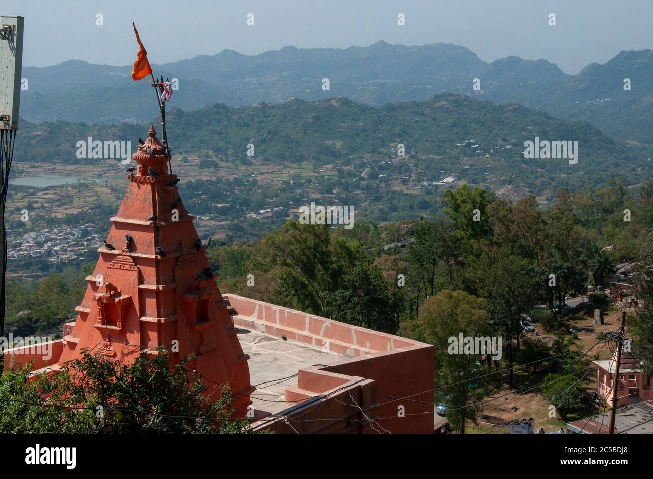 landscape of mount abu from guru shikhar top Stock Photo - Alamy