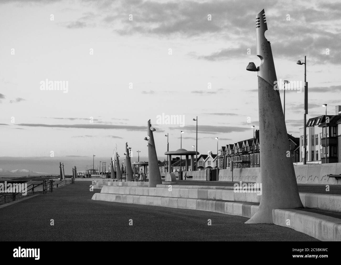 Seawall, sea wall, promenade, waterfront, sea, defences, of towns, of ...