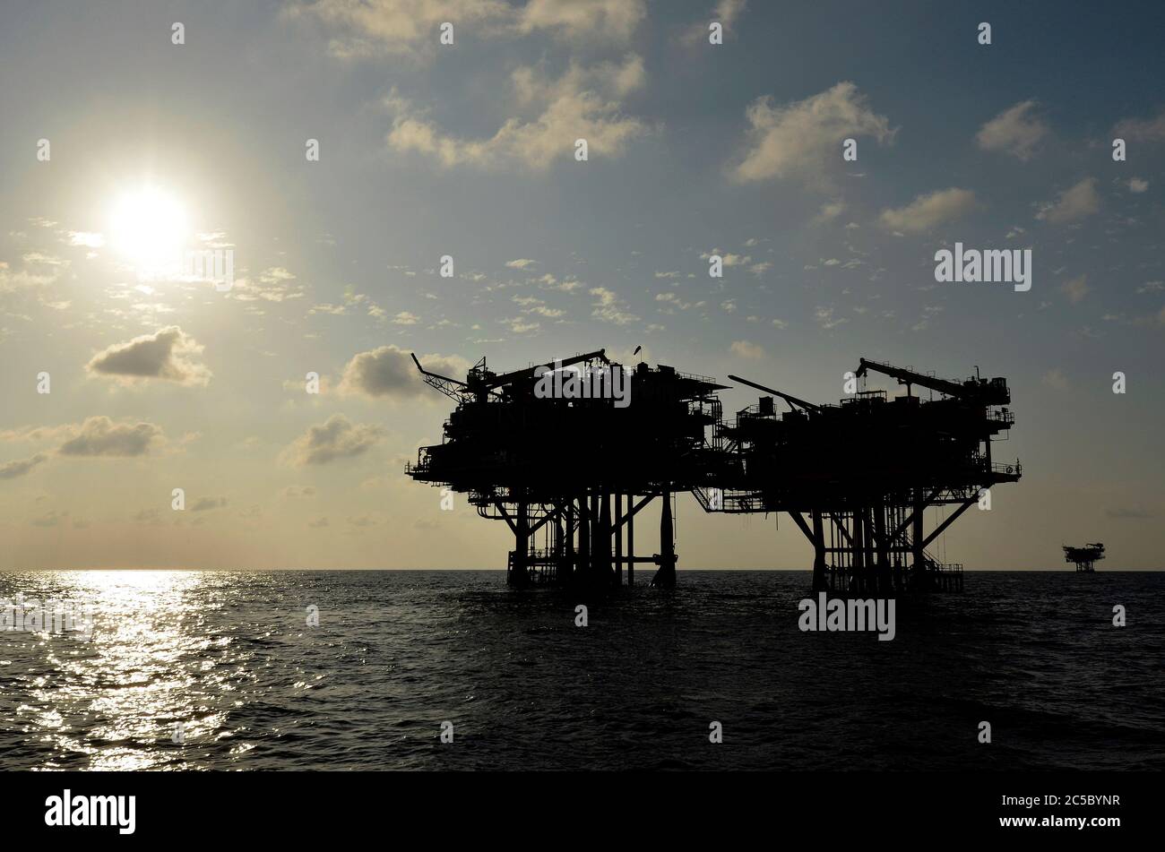 Liquefied natural gas thailand hi-res stock photography and images - Alamy