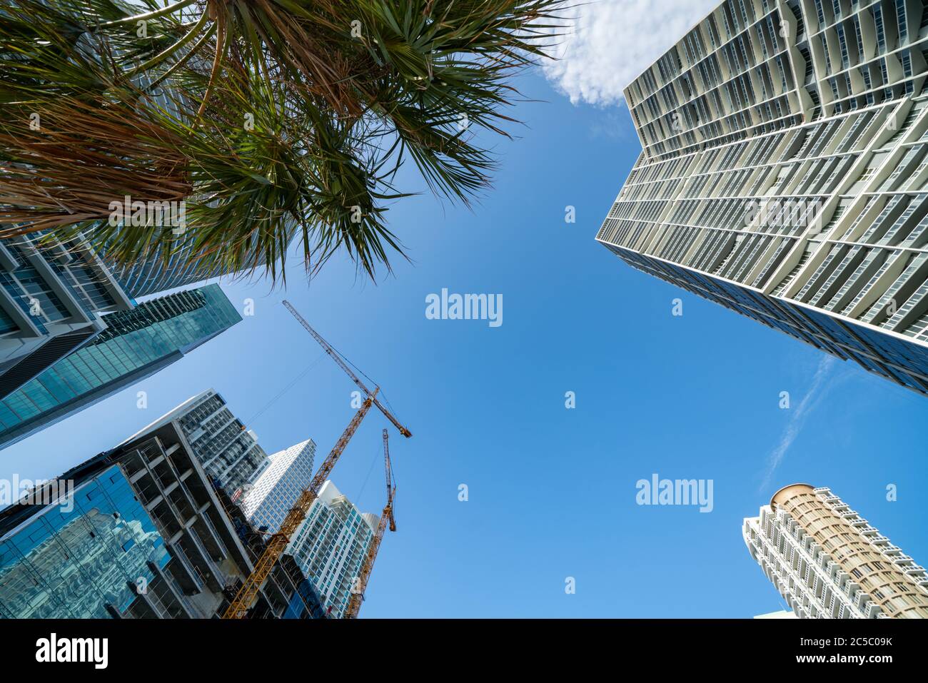 Camera facing hi-res stock photography and images - Alamy