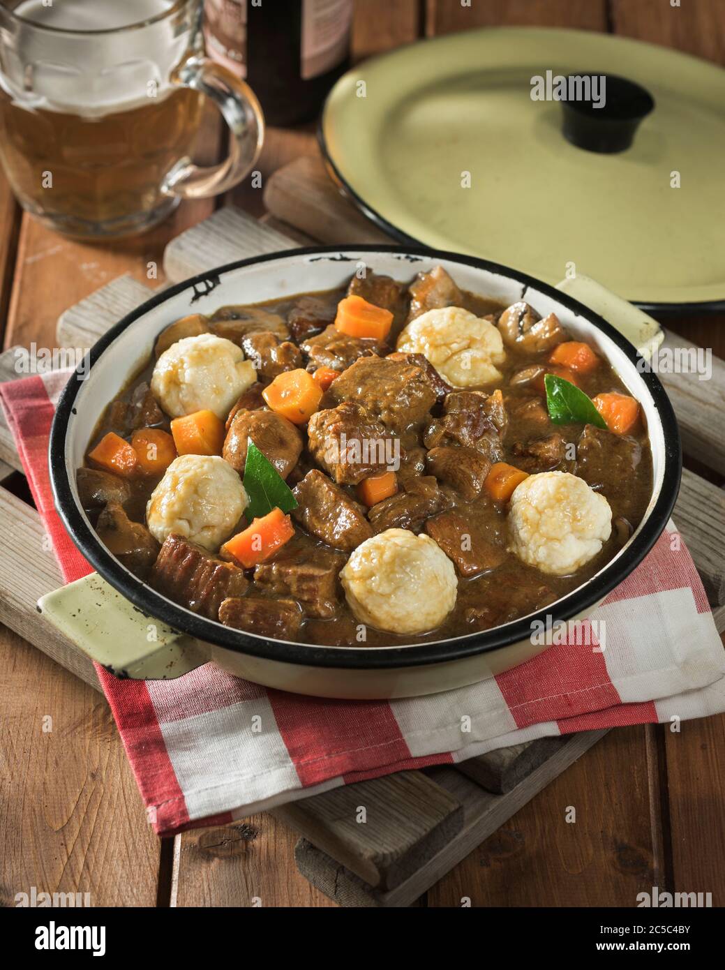 Beef casserole with dumplings hi-res stock photography and images - Alamy