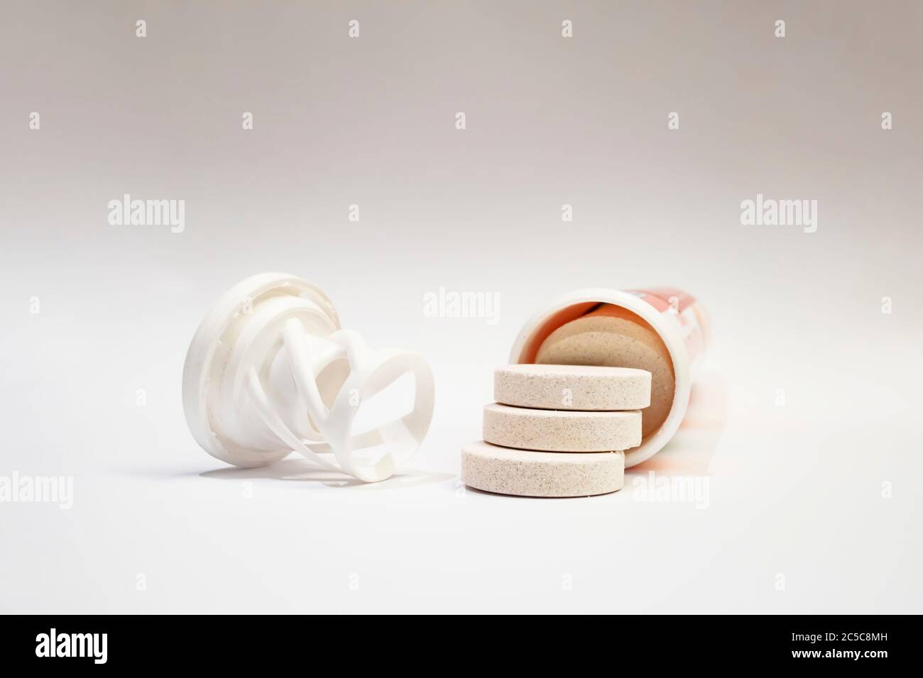 Round effervescent tablets hi-res stock photography and images - Alamy