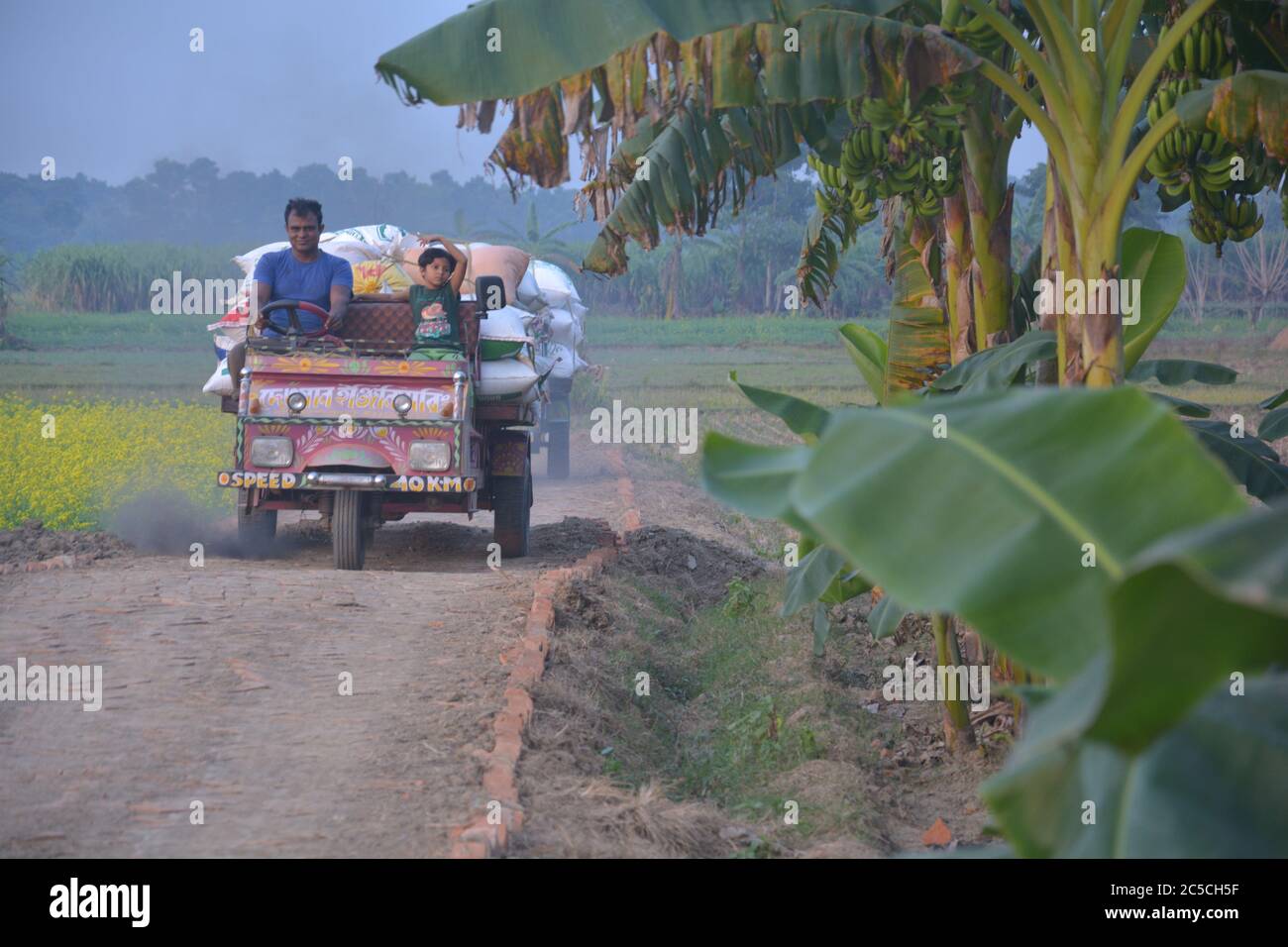 Rickshaw van hi-res stock photography and images - Alamy
