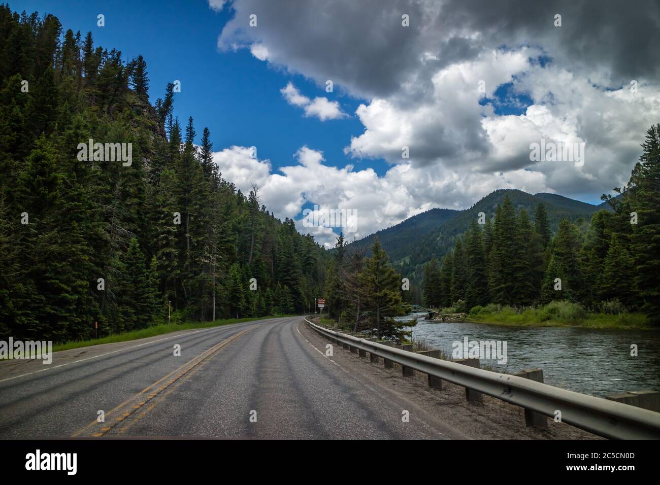 Yellowstone Road High Resolution Stock Photography and Images - Alamy