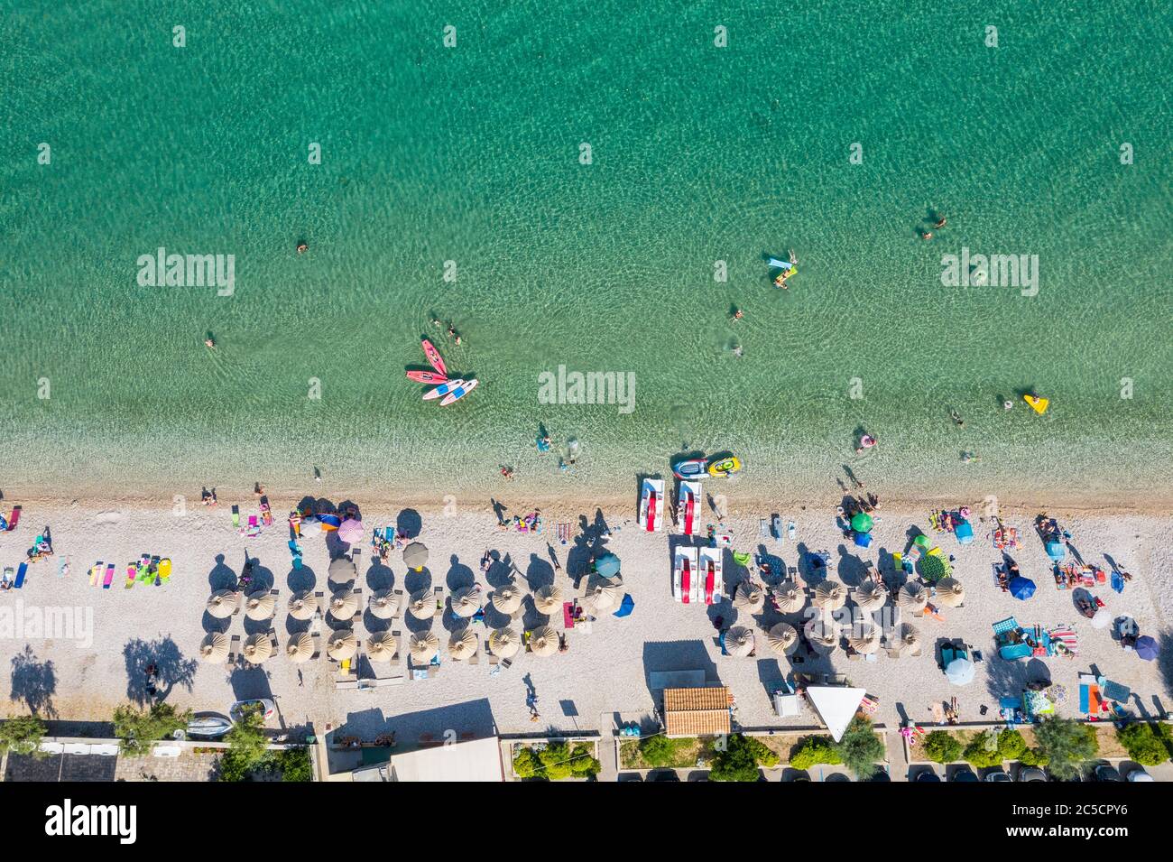 Straw island hi-res stock photography and images - Alamy