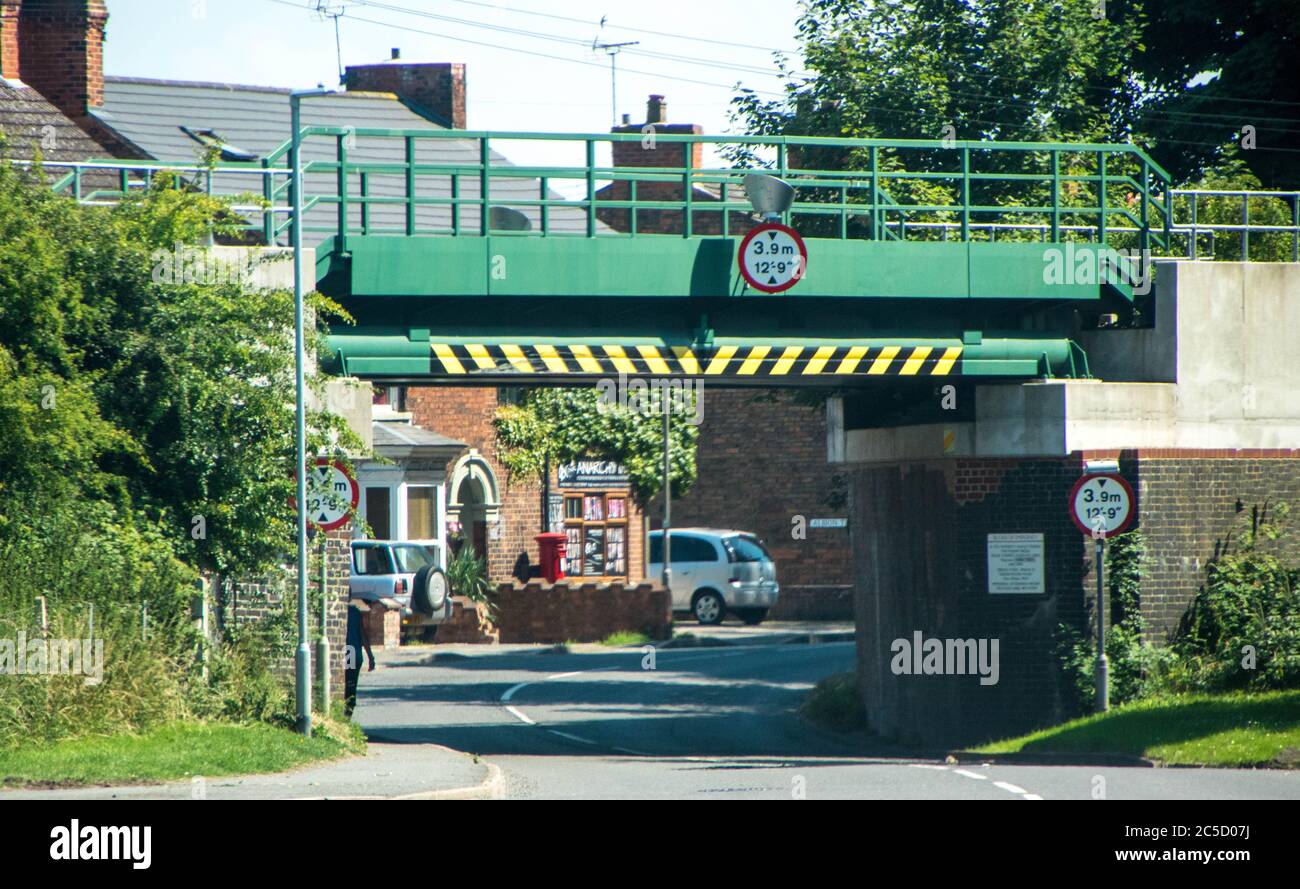 Blank bridges hi-res stock photography and images - Alamy