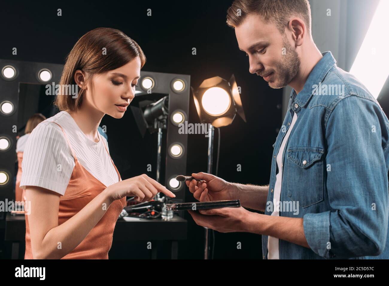 Spotlight view point hi-res stock photography and images - Alamy