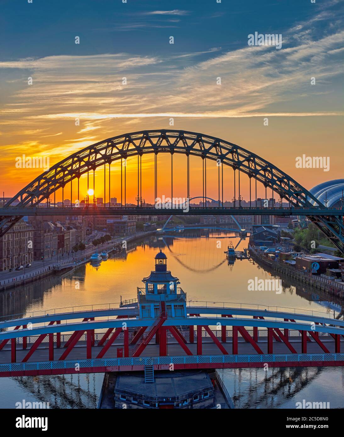 Hilton newcastle gateshead hi-res stock photography and images - Alamy