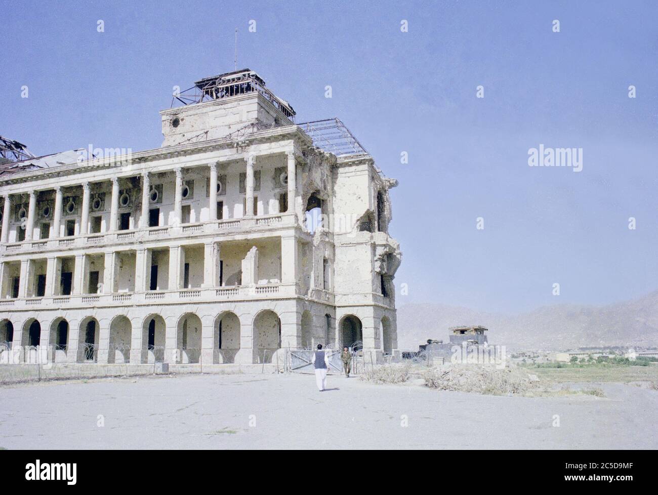 Exterior of destroyed royal palace Darul Aman in Kabul 2009 Stock Photo ...
