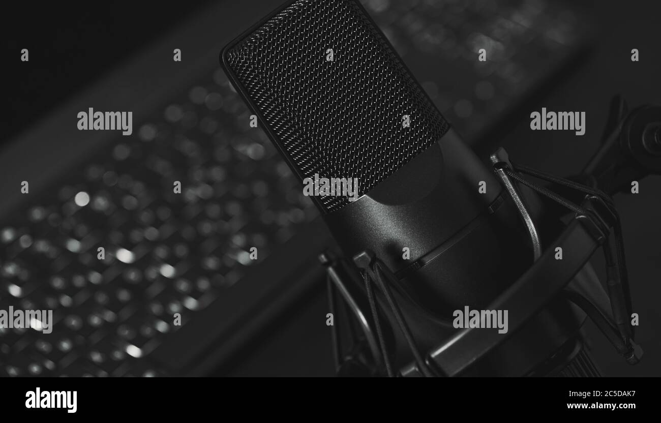 Professional studio microphone. Black mic close up Stock Photo - Alamy