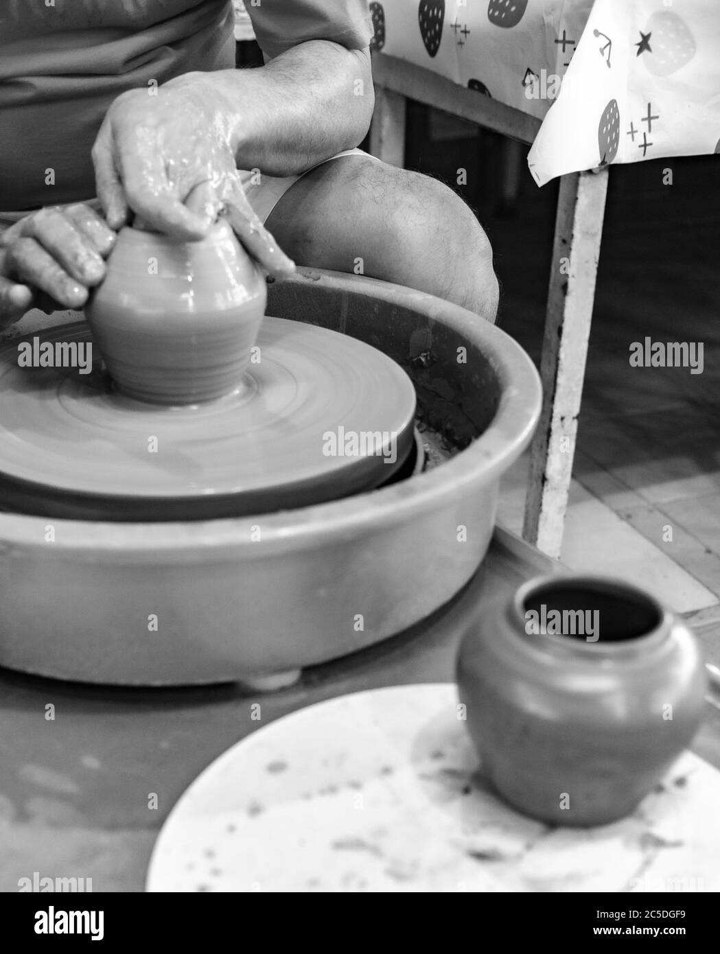 Thailand Pot Art High Resolution Stock Photography and Images - Alamy