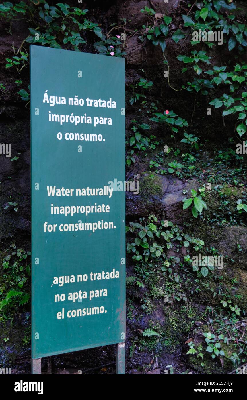 Drink water safety sign hi-res stock photography and images - Alamy