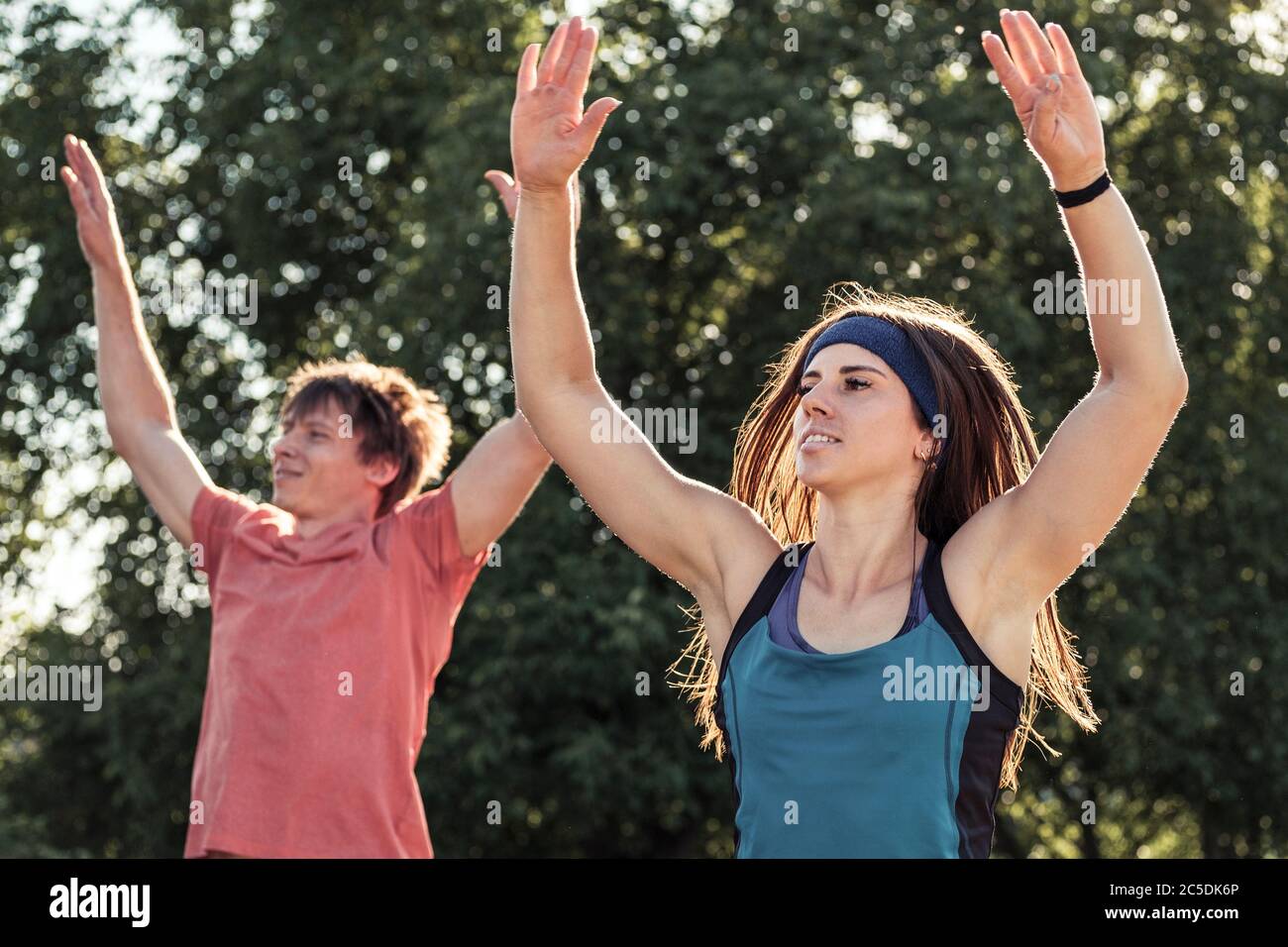Family sunshine active hi-res stock photography and images - Alamy