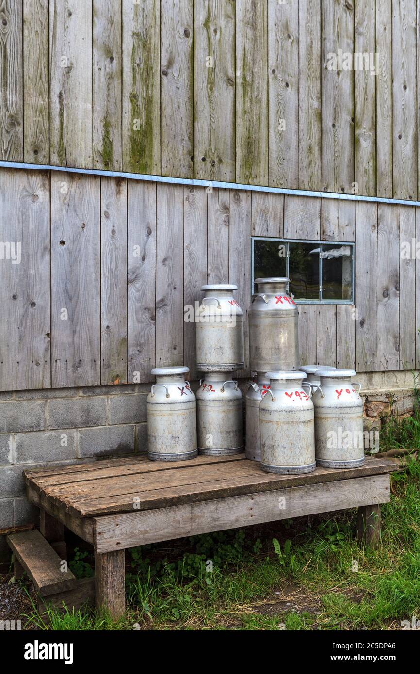 Milk loading hi-res stock photography and images - Alamy