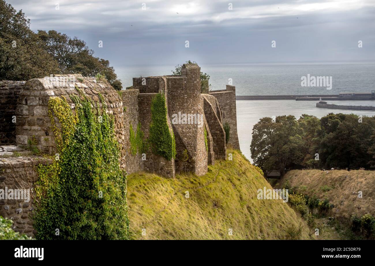 Medieval dover hi-res stock photography and images - Alamy