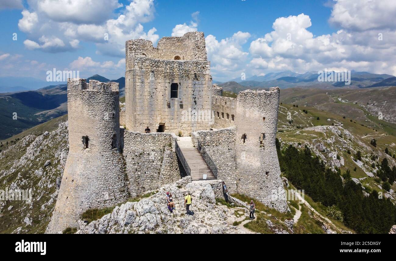 Medieval abruzzo laquila hi-res stock photography and images - Alamy