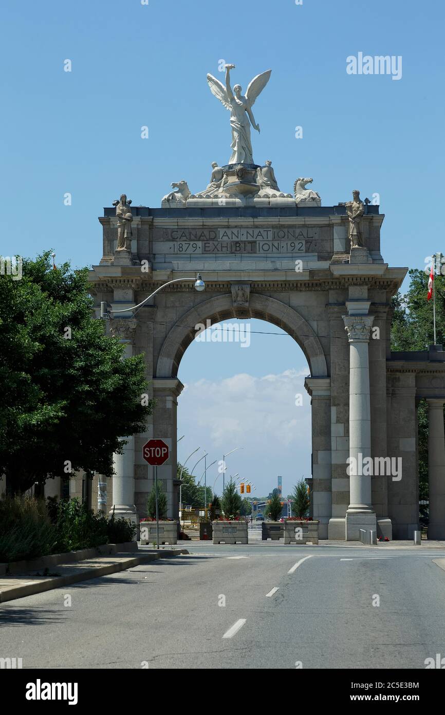 Exhibition fair architecture hi-res stock photography and images - Alamy