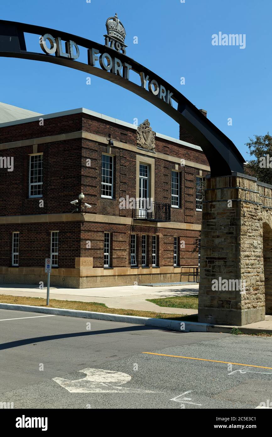 Fort york hi-res stock photography and images - Alamy