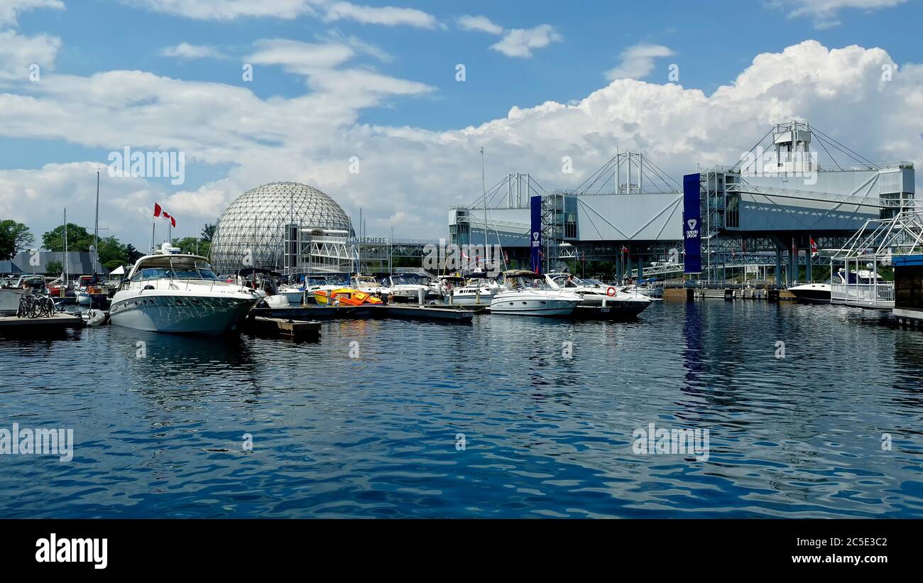 Imax theater dome hi-res stock photography and images - Alamy