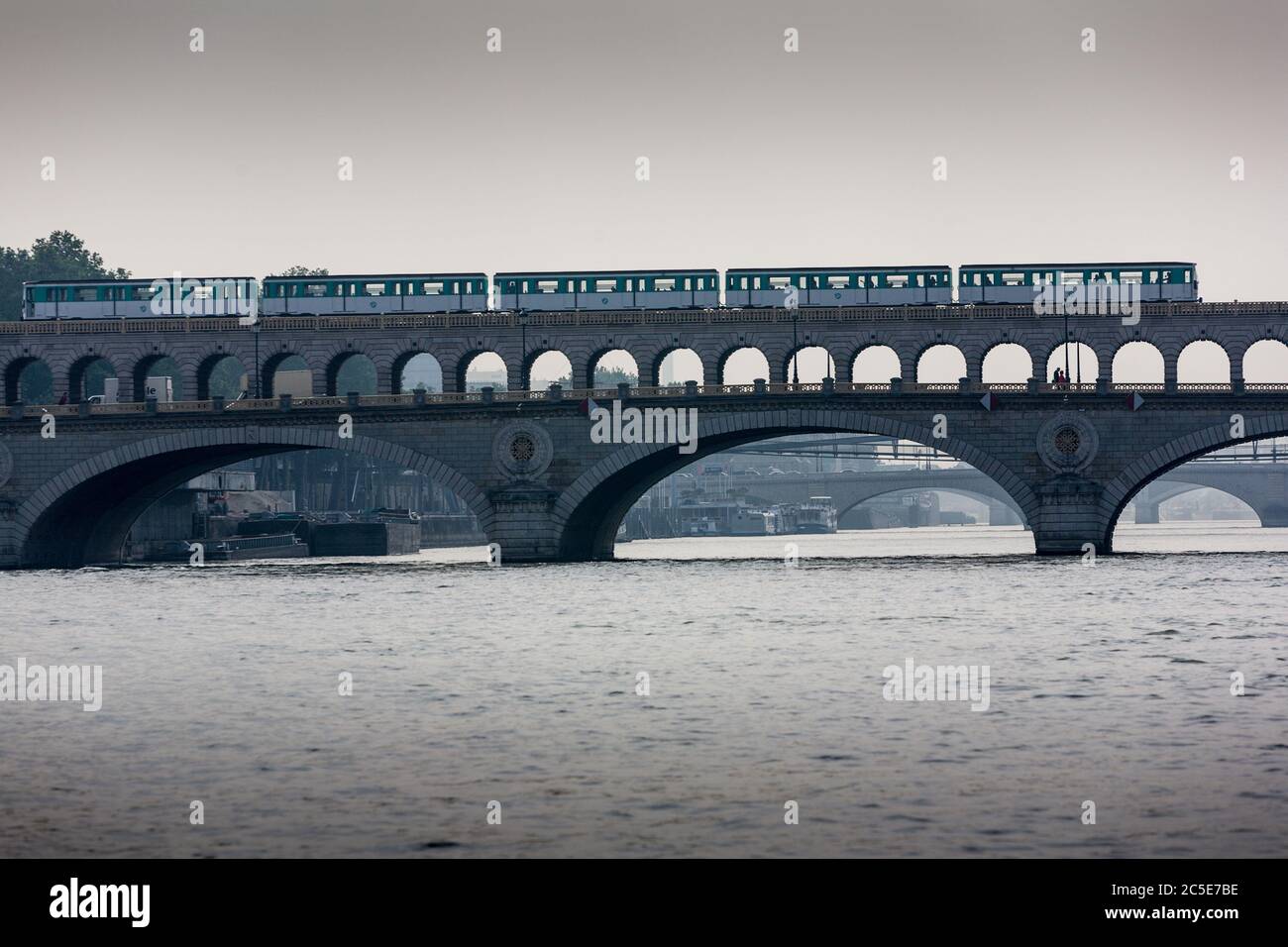 Metro train crossing river hi-res stock photography and images - Alamy