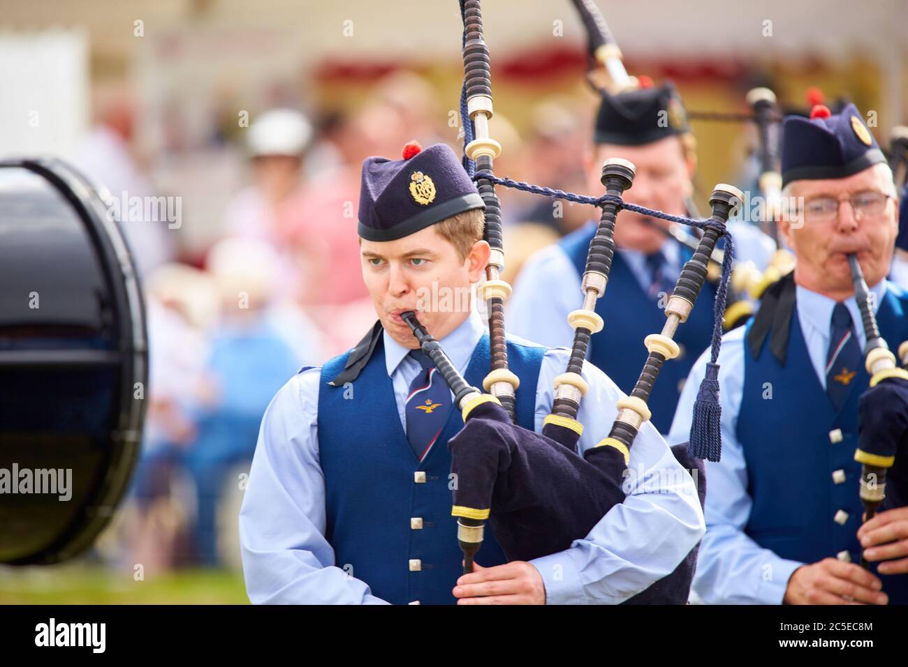 Raf halton pipes and drums hi-res stock photography and images - Alamy