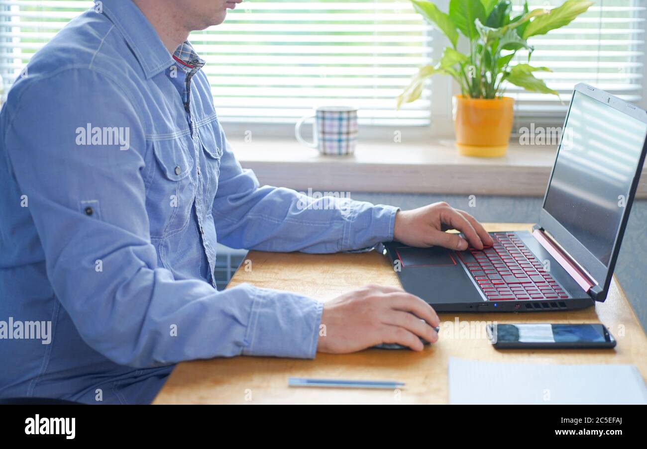 Professional desk study hi-res stock photography and images - Alamy