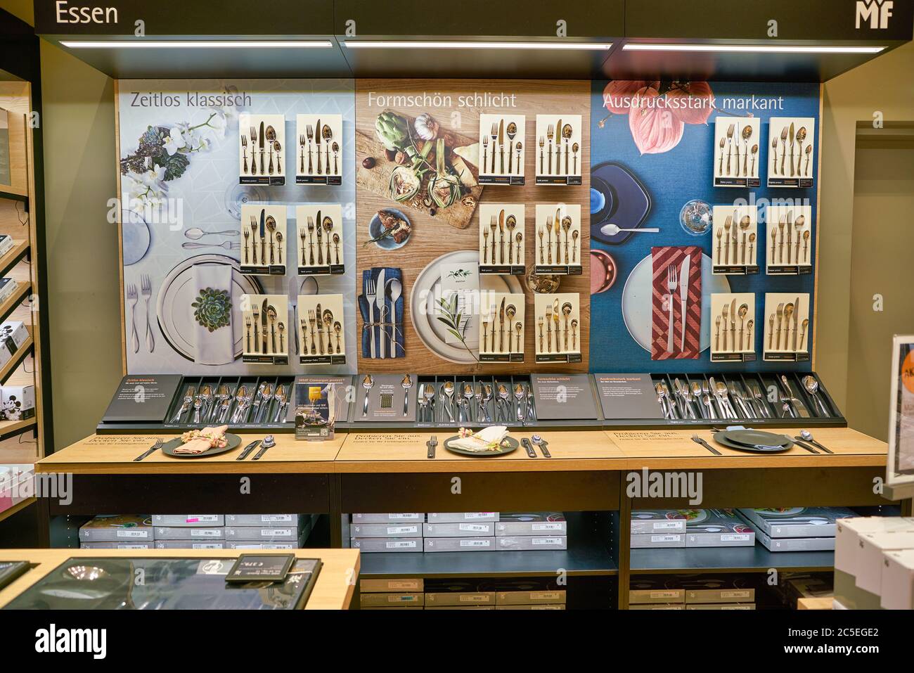 Modern metalware hi-res stock photography and images - Alamy