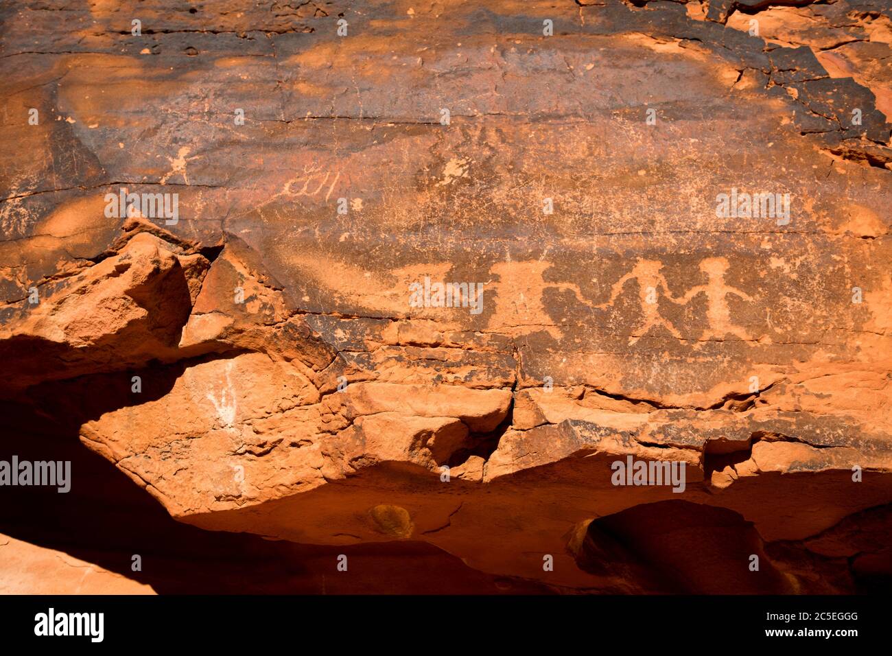 Ancient Petroglyphs in the Valley of Fire, Nevada, USA Stock Photo - Alamy