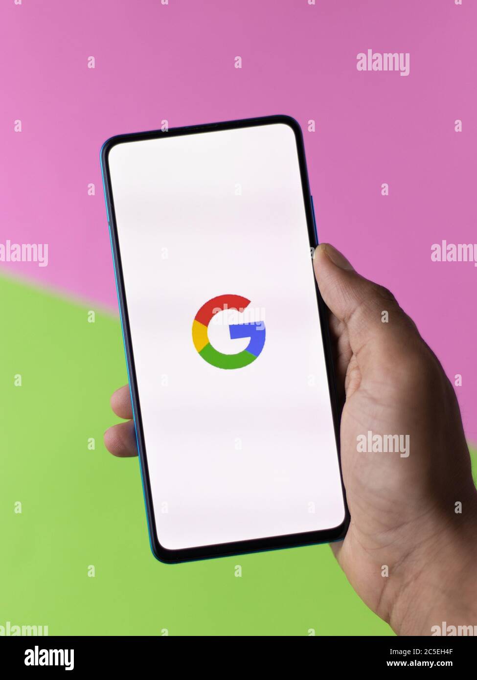 Google chrome tab hi-res stock photography and images - Alamy