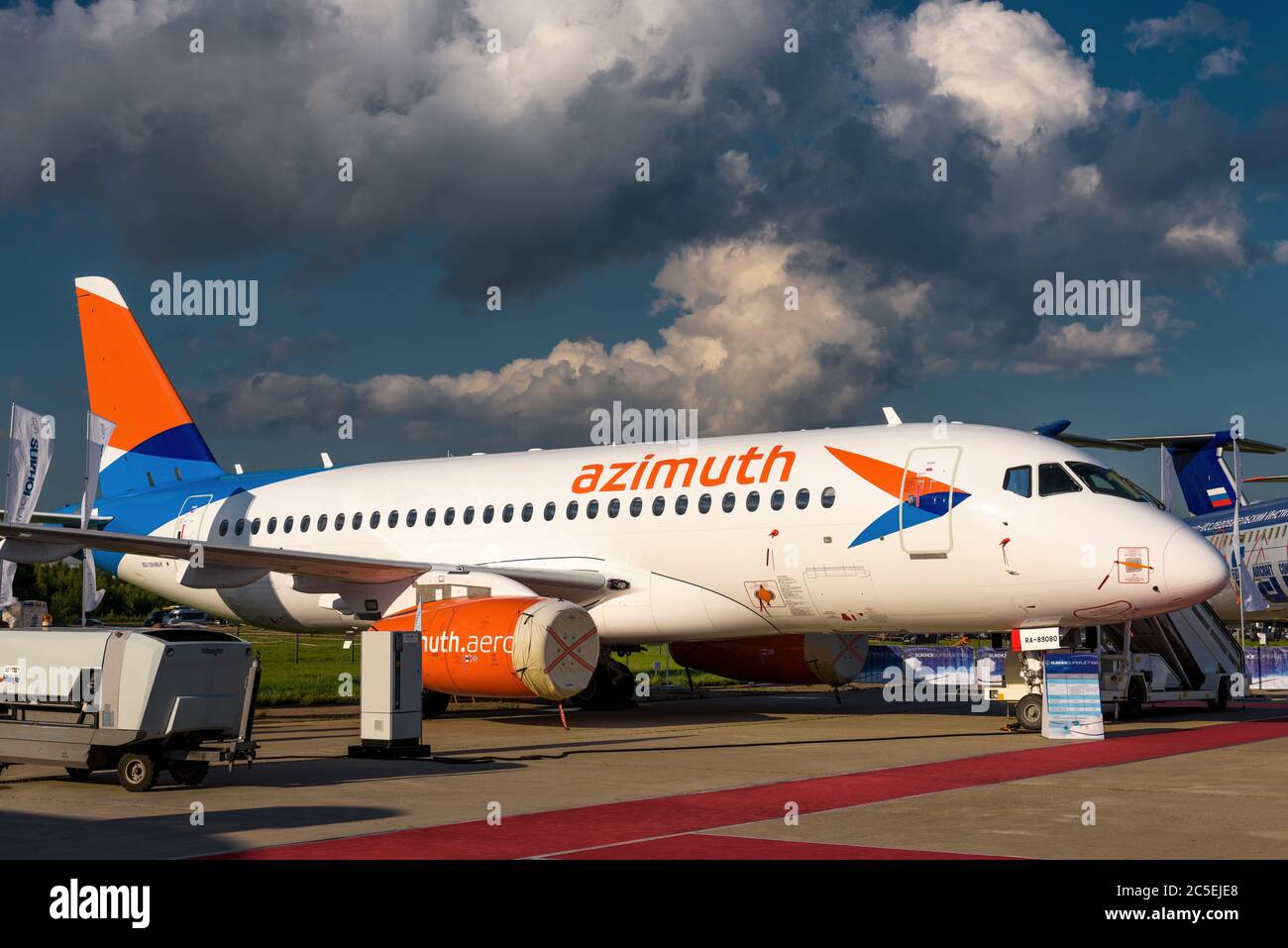 Sukhoi superjet 100 hi-res stock photography and images - Alamy